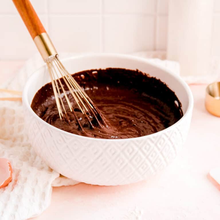 Baking Tutorials + Classic Dessert Recipes - MINT + MALLOW Kitchen