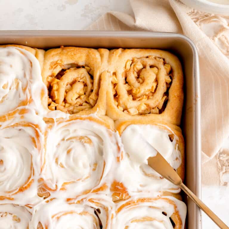 Classic Dessert Recipes + Baking Tutorials | Mint + Mallow