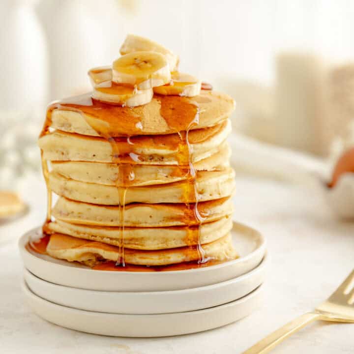 How to "Fold" in Baking: a "Folding" Tutorial *VIDEO* - Mint + Mallow ...